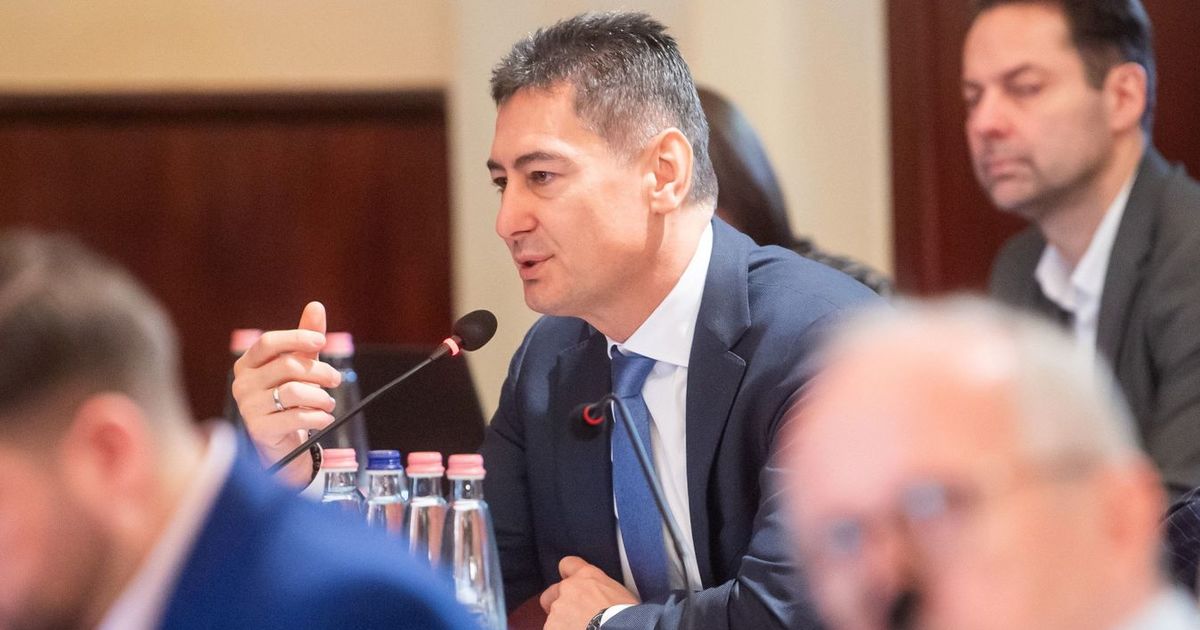 Hírklikk - Publicus: Horváth Csaba vezet Zuglóban