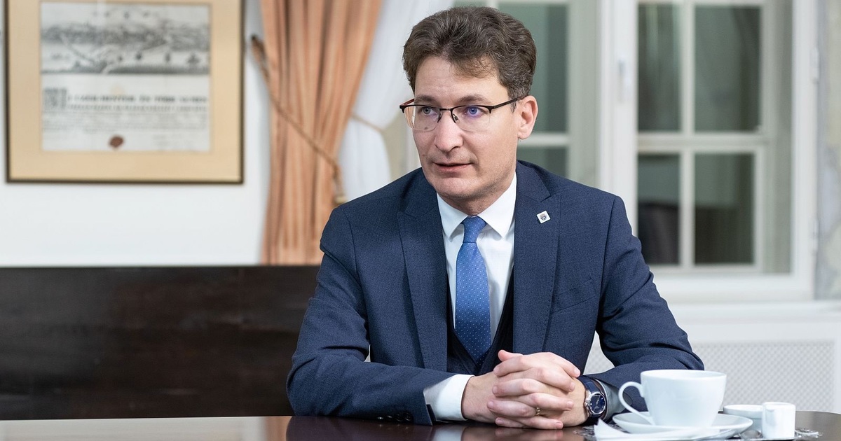 Hírklikk - Fidesz: előbb-utóbb borul a bili