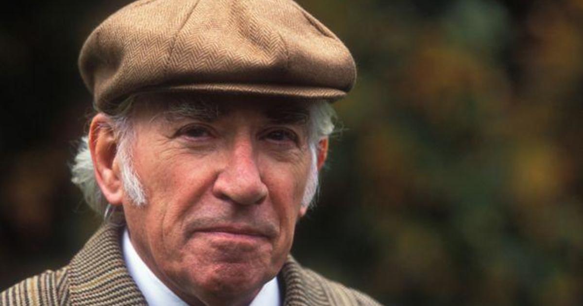 Hírklikk - Elhunyt Frank Finlay, A három testőr Porthosa